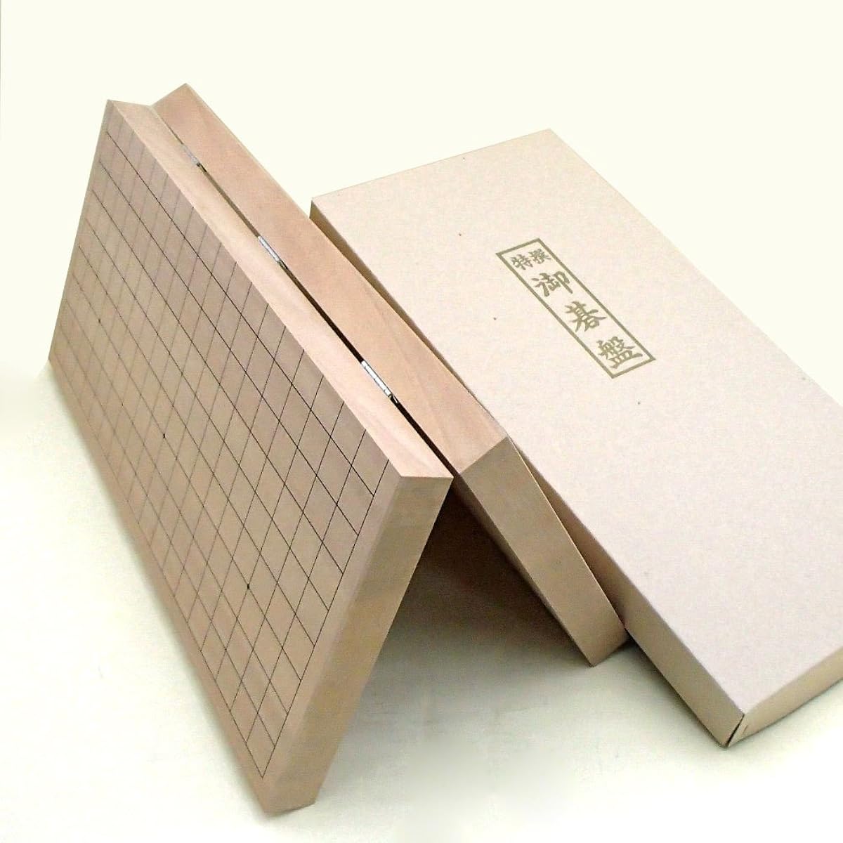 Go board: A thick Shinkei No. 10 folding go board (approximately 3cm t ...